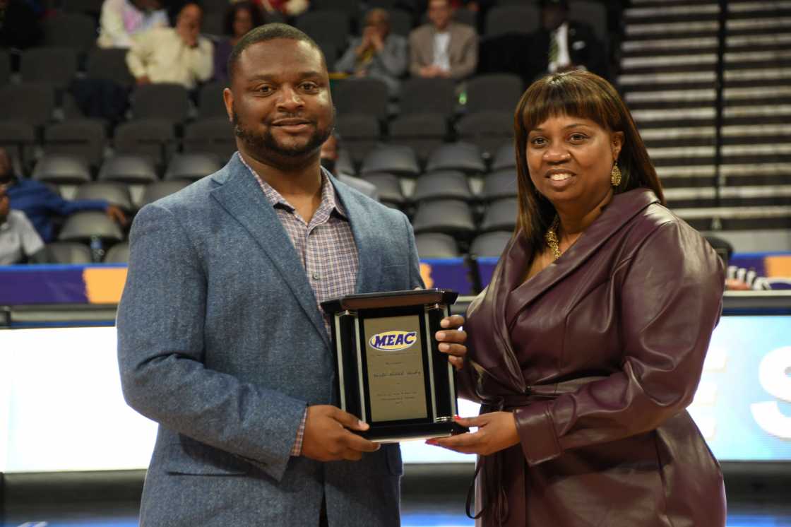 Frankie Manley honored among MEAC's Distinguished Alumni | Delaware ...